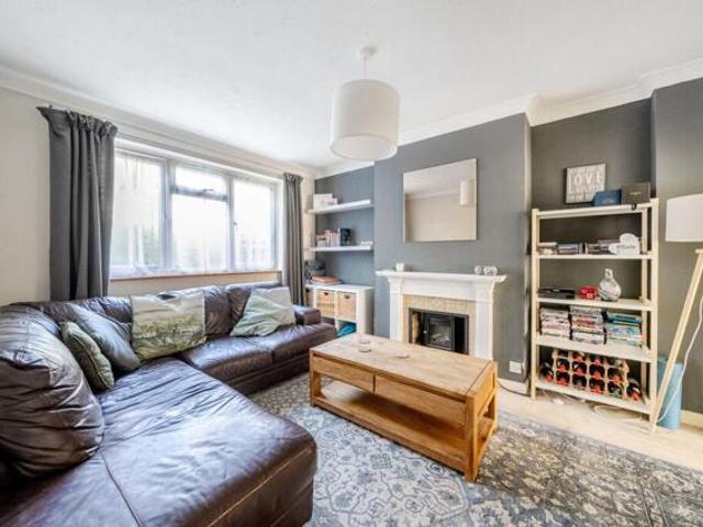 For Sale 3 Bedroom House Caterham Surrey DLS100503442