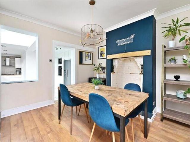 For Sale 3 Bedroom House Camberley Surrey DLS100881655