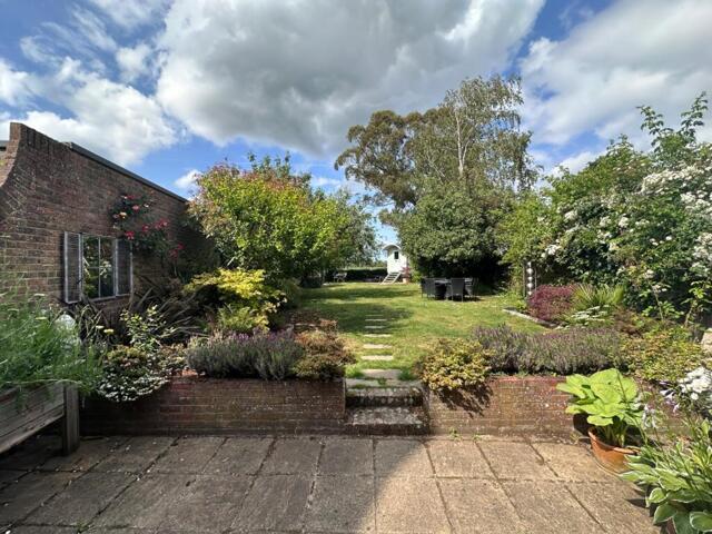 For Sale 3 Bedroom House Canterbury Kent DS98930009