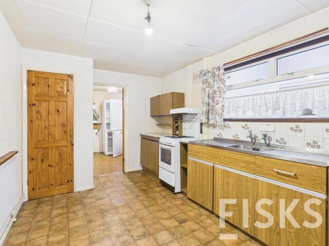 For Sale 3 Bedroom House Canvey Island Essex DLS100426463