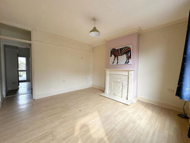 For Sale 3 Bedroom House Chelmsford Essex DLS101316091