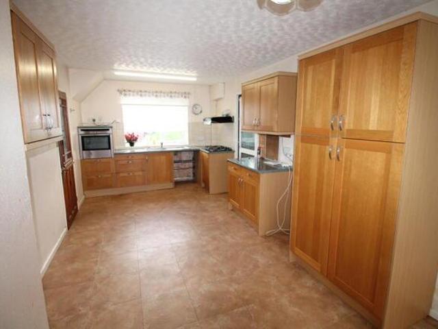 For Sale 3 Bedroom House Cheltenham Gloucestershire DLS100578767