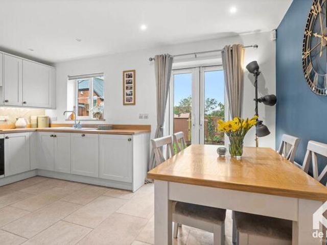 For Sale 3 Bedroom House Cheltenham Gloucestershire DLS99808534