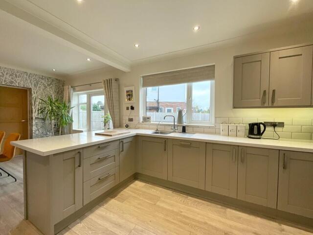 For Sale 3 Bedroom House Cheshire East Cheshire East DS98834265