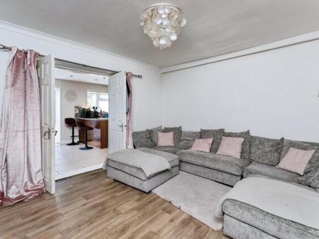 For Sale 3 Bedroom House Chester Cheshire West And Chester DS101676203