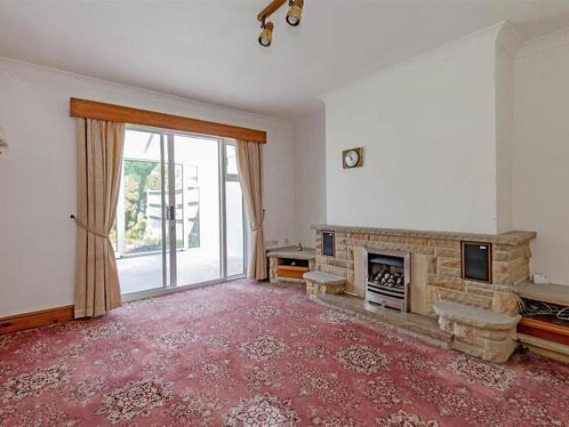 For Sale 3 Bedroom House Chesterfield Derbyshire DLS98930323