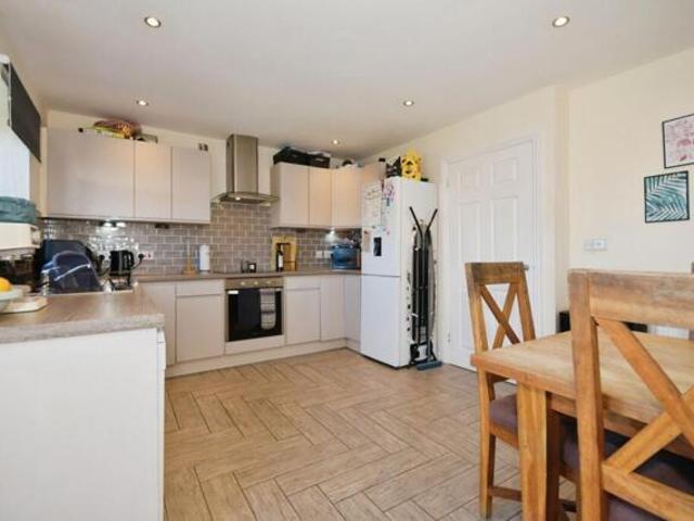 For Sale 3 Bedroom House Chesterfield Derbyshire DS101931599