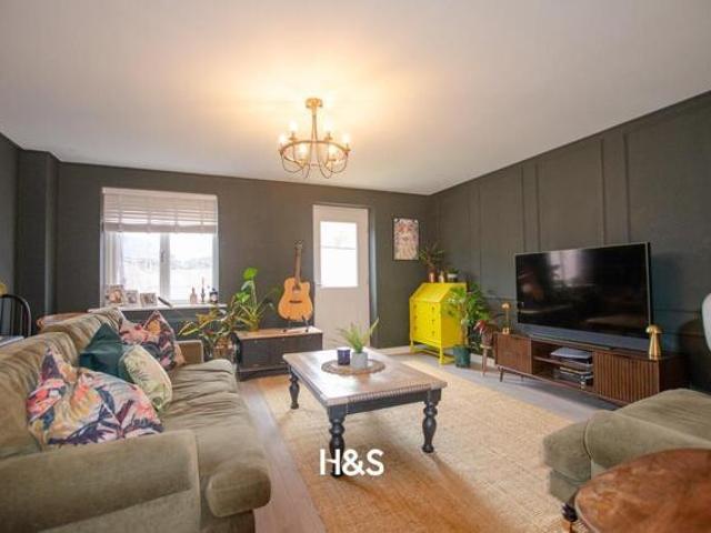 For Sale 3 Bedroom House Cheswick Green Cheswick Green DLS99571912