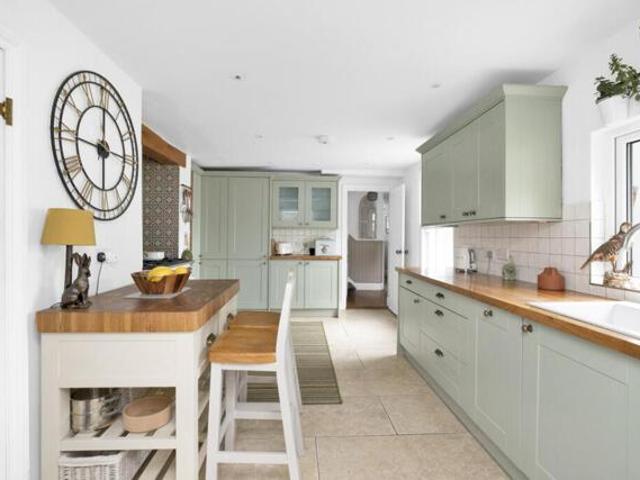 For Sale 3 Bedroom House Chichester West Sussex DLS98612177