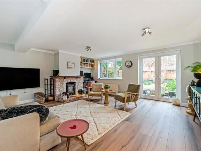 For Sale 3 Bedroom House Chichester West Sussex DLS100733605
