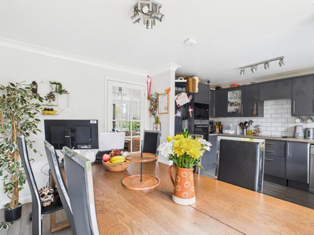 For Sale 3 Bedroom House Chinnor Oxfordshire DLS100096759