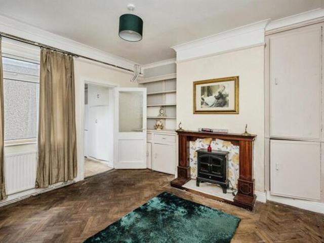 For Sale 3 Bedroom House Clydach Clydach DS99608277