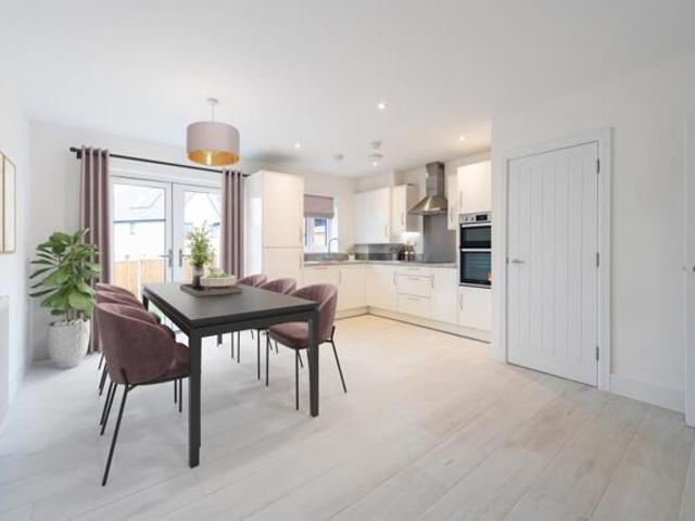 For Sale 3 Bedroom House Clacton On Sea Essex DLS99952134