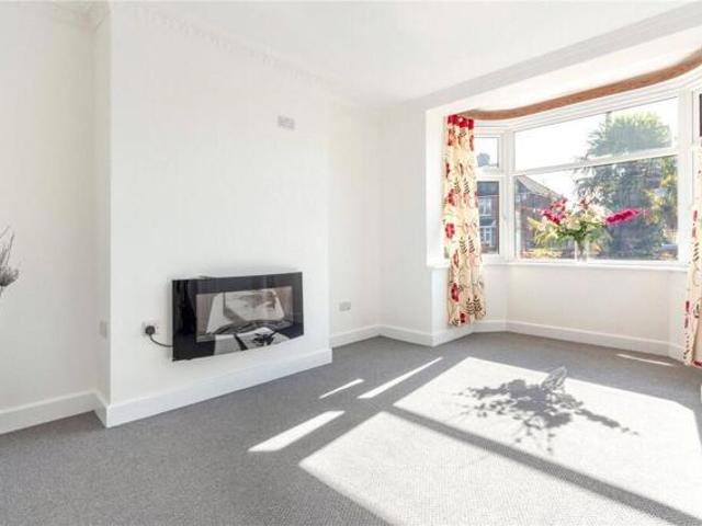 For Sale 3 Bedroom House Cleethorpes North East Lincolnshire DLS98930111