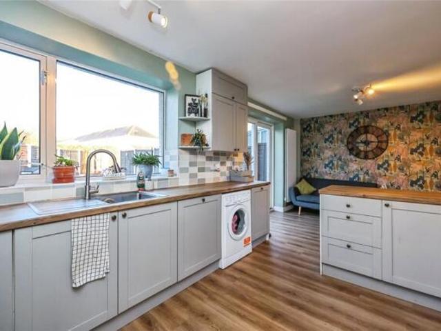 For Sale 3 Bedroom House Clifton Nottingham DLS100614733