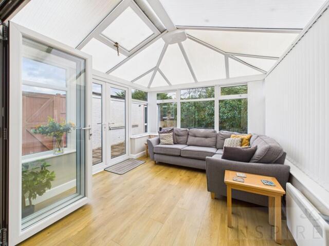 For Sale 3 Bedroom House Crawley West Sussex DLS100425964
