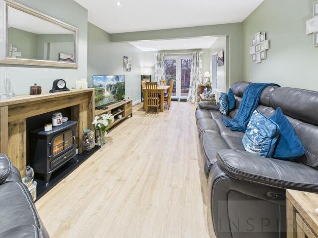 For Sale 3 Bedroom House Crawley West Sussex DLS100366121