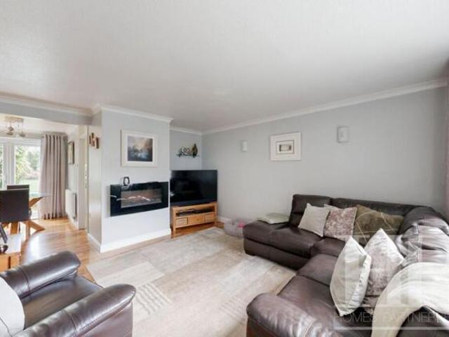 For Sale 3 Bedroom House Crawley West Sussex DS99840517