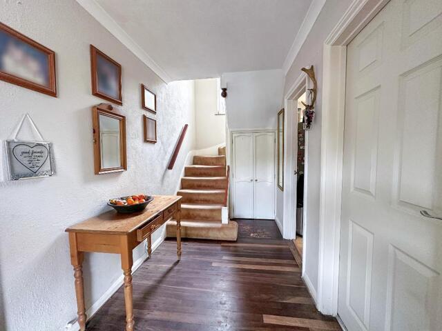 For Sale 3 Bedroom House Croydon Greater London DLS99608165