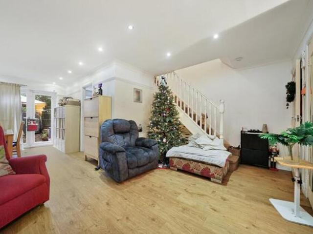 For Sale 3 Bedroom House Croydon Greater London DS99161541