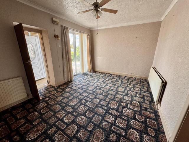 For Sale 3 Bedroom House Cwmllynfell Cwmllynfell DS101025591