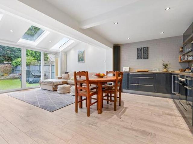 For Sale 3 Bedroom House Altrincham Trafford DS99436972