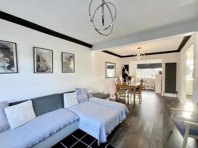 For Sale 3 Bedroom House Aston Rotherham DS99237276