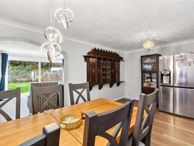 For Sale 3 Bedroom House Ascot Windsor And Maidenhead DLS99029334