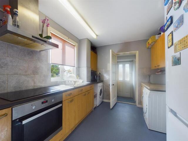 For Sale 3 Bedroom House Aylesbury Buckinghamshire DLS100426391