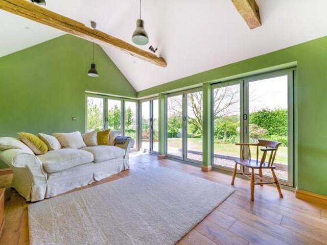 For Sale 3 Bedroom House Aylesbury Buckinghamshire DLS100649005