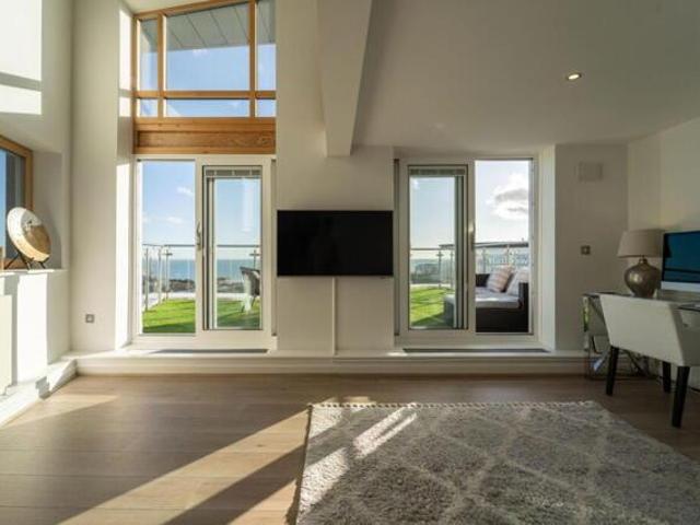 For Sale 3 Bedroom House Bournemouth Bournemouth DLS98969279