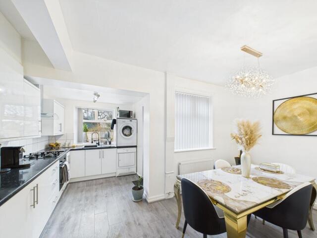 For Sale 3 Bedroom House Bolton Bolton DLS98800904
