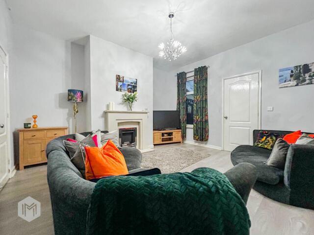 For Sale 3 Bedroom House Bolton Bolton DS100786942