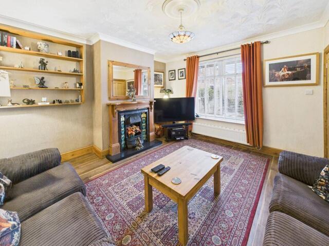 For Sale 3 Bedroom House Bolton Bolton DS98687564