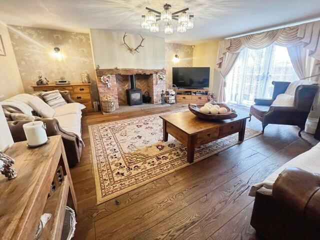 For Sale 3 Bedroom House Bolton Lancashire DS100096944