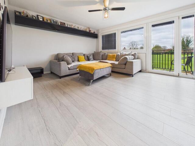 For Sale 3 Bedroom House Baldock Hertfordshire DS100191875