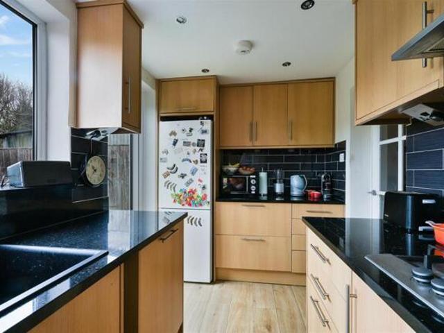 For Sale 3 Bedroom House Banstead Great London DS99523826
