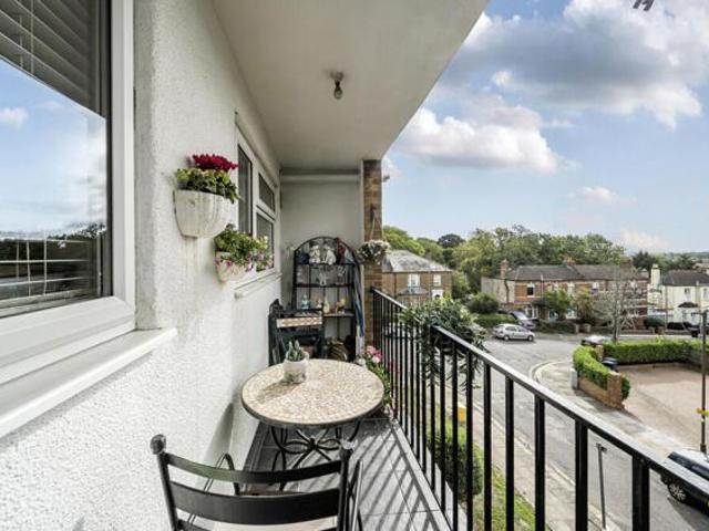 For Sale 3 Bedroom House Barnet Greater London DLS101168543