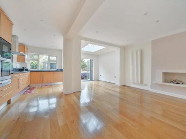 For Sale 3 Bedroom House Barnet Greater London DS100503480