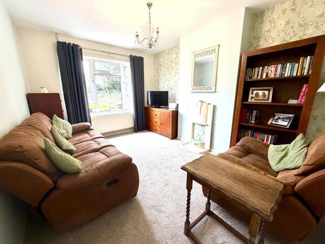 For Sale 3 Bedroom House Barnsley Barnsley DLS101796833