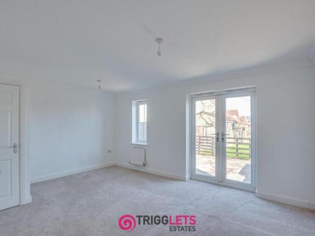For Sale 3 Bedroom House Barnsley Barnsley DLS98477371