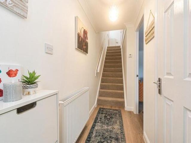 For Sale 3 Bedroom House Basingstoke Hampshire DLS99688398