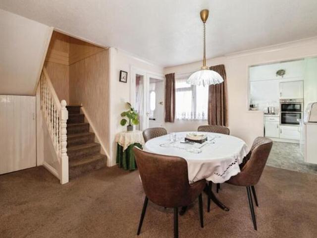 For Sale 3 Bedroom House Basildon Essex DLS101278180