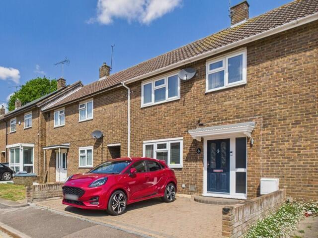 For Sale 3 Bedroom House Basildon Essex DS94027596