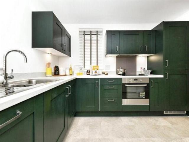 For Sale 3 Bedroom House Basildon Essex DS98233369