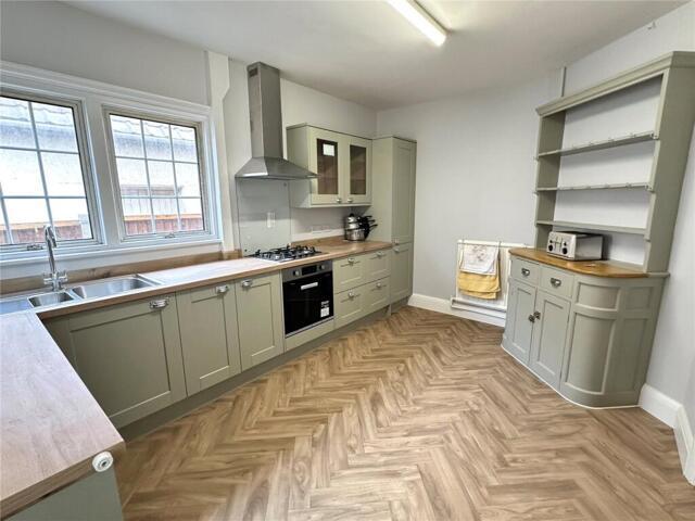 For Sale 3 Bedroom House Basildon Essex DS100854919