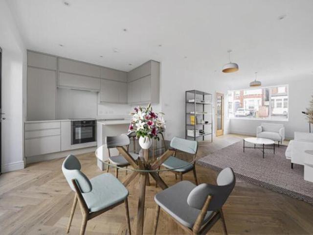 For Sale 3 Bedroom House Beckenham Greater London DS99986299