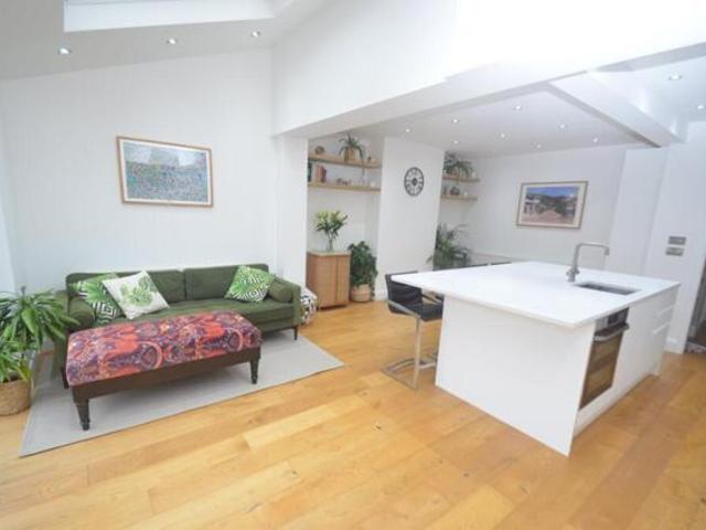 For Sale 3 Bedroom House Beckenham Greater London DS99029641