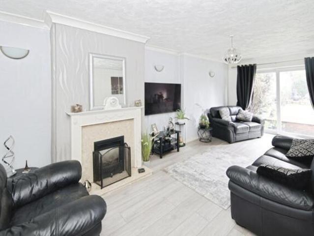 For Sale 3 Bedroom House Birmingham Solihull DLS100685099