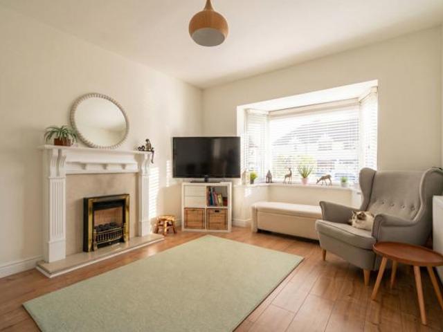 For Sale 3 Bedroom House Birmingham Solihull DLS101777769